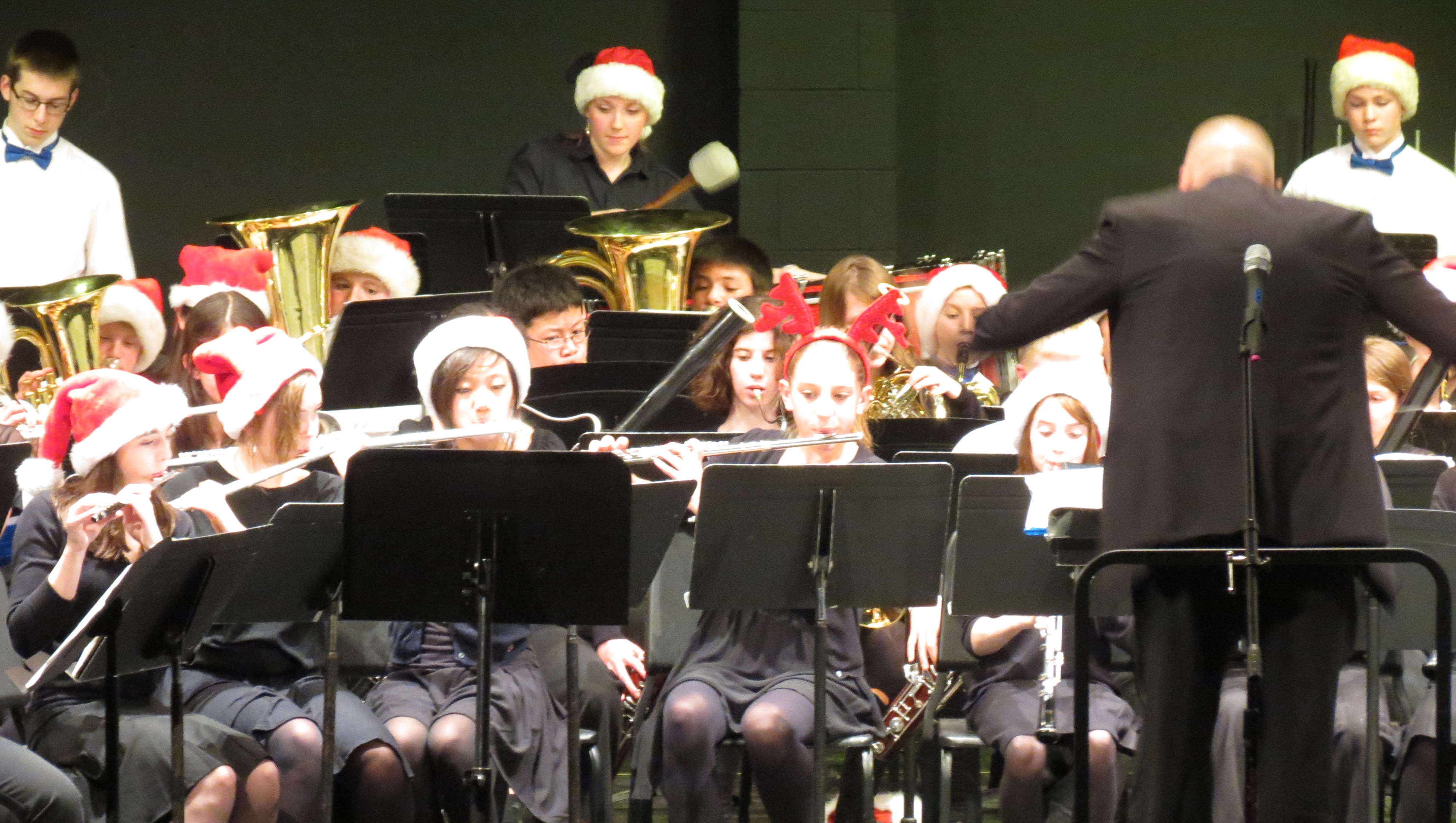 Exceptional “Winter All Bands Concert” by Hamilton International Middle ...